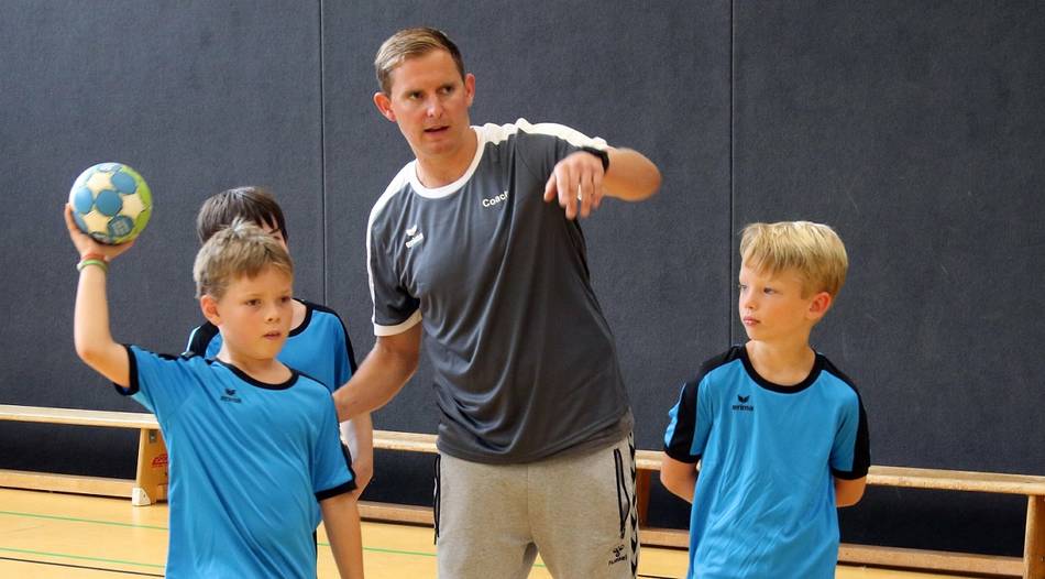 Bericht im General-Anzeiger über Andreas Kurenbach bei der HSG Geislar ...